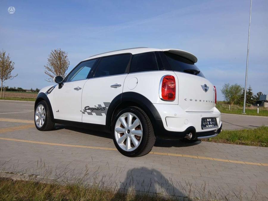 Balts MINI Countryman 2013 Marijampole, ar dzinēja tilpumu 2.00 L un nobraukumu 132 tūkst. km par 8750 €, foto 3 vietnē AUTOMOTO.COM.LV