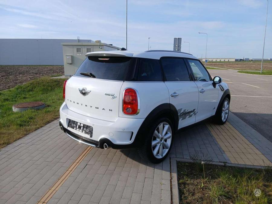 Balts MINI Countryman 2013 Marijampole, ar dzinēja tilpumu 2.00 L un nobraukumu 132 tūkst. km par 8750 €, foto 13 vietnē AUTOMOTO.COM.LV