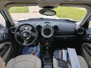 Balts MINI Countryman 2013 Marijampole, ar dzinēja tilpumu 2.00 L un nobraukumu 132 tūkst. km par 8750 €, foto 25 vietnē AUTOMOTO.COM.LV
