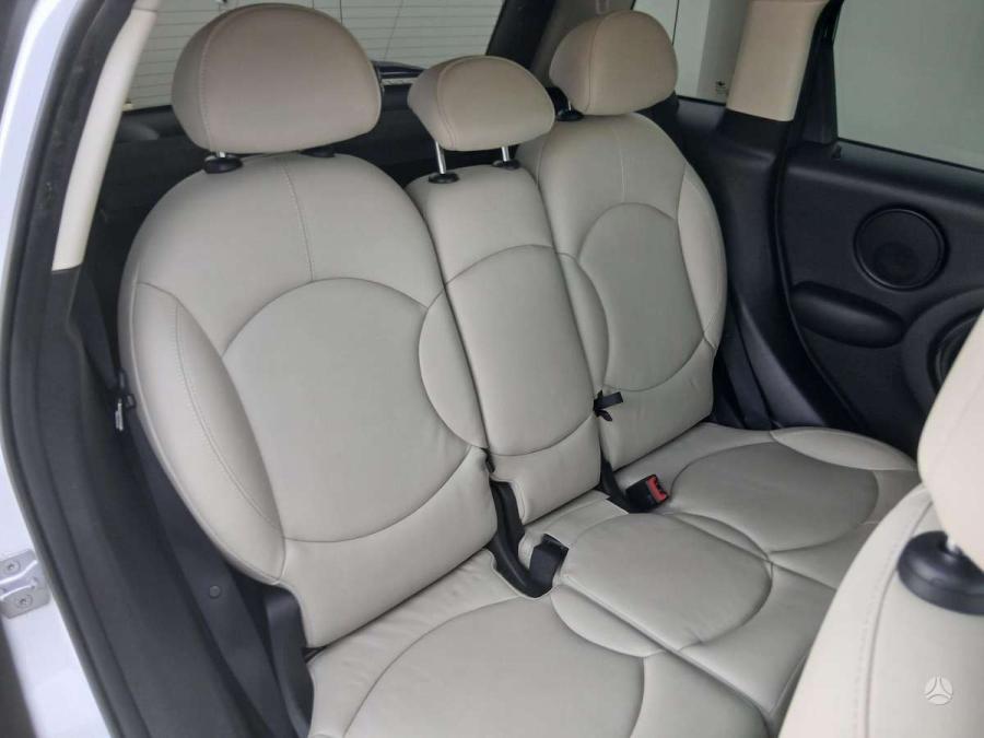 Balts MINI Countryman 2013 Marijampole, ar dzinēja tilpumu 2.00 L un nobraukumu 132 tūkst. km par 8750 €, foto 37 vietnē AUTOMOTO.COM.LV