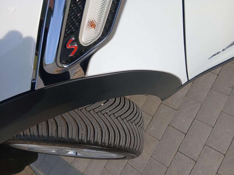 Balts MINI Countryman 2013 Marijampole, ar dzinēja tilpumu 2.00 L un nobraukumu 132 tūkst. km par 8750 €, foto 41 vietnē AUTOMOTO.COM.LV