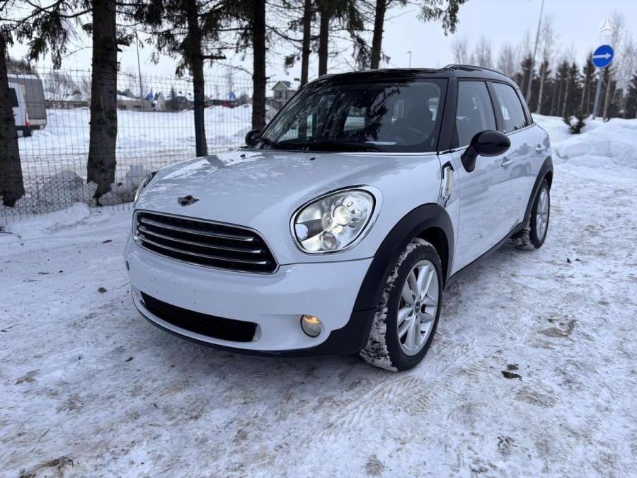 Balts MINI Countryman 2014 Gargždai, ar dzinēja tilpumu 2.00 L un nobraukumu 135 tūkst. km par 6899 €, foto 1 vietnē AUTOMOTO.COM.LV