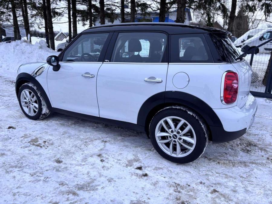 Balts MINI Countryman 2014 Gargždai, ar dzinēja tilpumu 2.00 L un nobraukumu 135 tūkst. km par 6899 €, foto 9 vietnē AUTOMOTO.COM.LV