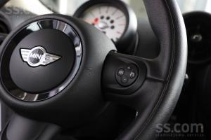 Balts MINI Countryman 2014 Tukums, ar dzinēja tilpumu 1.60 L un nobraukumu 138 tūkst. km par 5500 €, foto 14 vietnē AUTOMOTO.COM.LV