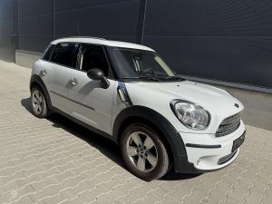 White MINI Countryman 2015 in Siauliai, with an engine capacity of 1.60 L and mileage of 225 thousand km for 4950 €, photo 4 on AUTOMOTO.COM.LV