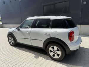White MINI Countryman 2015 in Siauliai, with an engine capacity of 1.60 L and mileage of 225 thousand km for 4950 €, photo 9 on AUTOMOTO.COM.LV