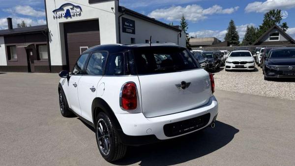 White MINI Countryman 2015 in Telschi, with an engine capacity of 2.00 L and mileage of 112 thousand km for 8900 €, photo 6 on AUTOMOTO.COM.LV