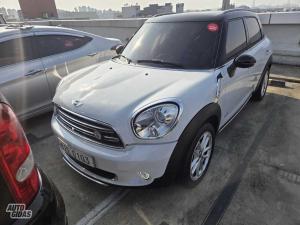 White MINI Countryman 2016 in Aukstieji Rusokai, with an engine capacity of 2.00 L and mileage of 171 thousand km for 10900 €, photo 2 on AUTOMOTO.COM.LV