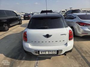 White MINI Countryman 2016 in Aukstieji Rusokai, with an engine capacity of 2.00 L and mileage of 171 thousand km for 10900 €, photo 3 on AUTOMOTO.COM.LV