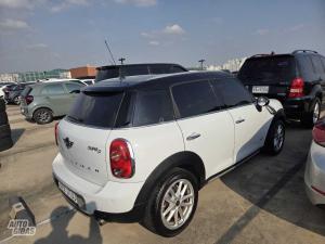White MINI Countryman 2016 in Aukstieji Rusokai, with an engine capacity of 2.00 L and mileage of 171 thousand km for 10900 €, photo 5 on AUTOMOTO.COM.LV