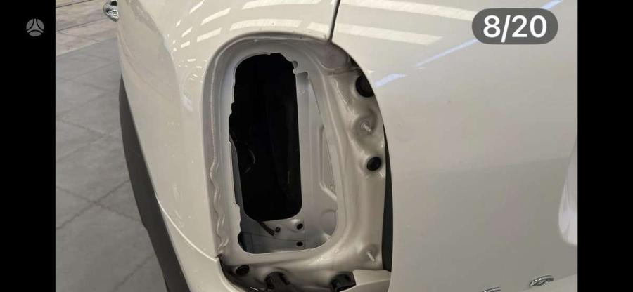 White MINI Countryman 2023 in Kaunas, with an engine capacity of 1.50 L and mileage of 36 thousand km for 14702 €, photo 13 on AUTOMOTO.COM.LV