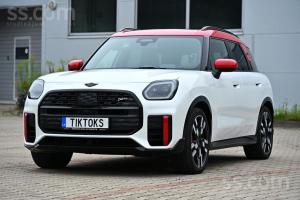 Balts MINI Countryman 2024 Rīga, ar dzinēja tilpumu 2.00 L un nobraukumu 0 tūkst. km par 29995 €, foto  vietnē AUTOMOTO.COM.LV