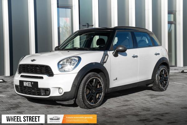 Balts MINI Countryman 2011 Viļņa, ar dzinēja tilpumu 2.00 L un nobraukumu 225 tūkst. km par 5500 €, foto 1 vietnē AUTOMOTO.COM.LV