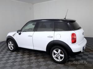 White MINI Countryman 2011 in Tallinn, with an engine capacity of 1.60 L and mileage of 179 thousand km for 4499 €, photo 5 on AUTOMOTO.COM.LV