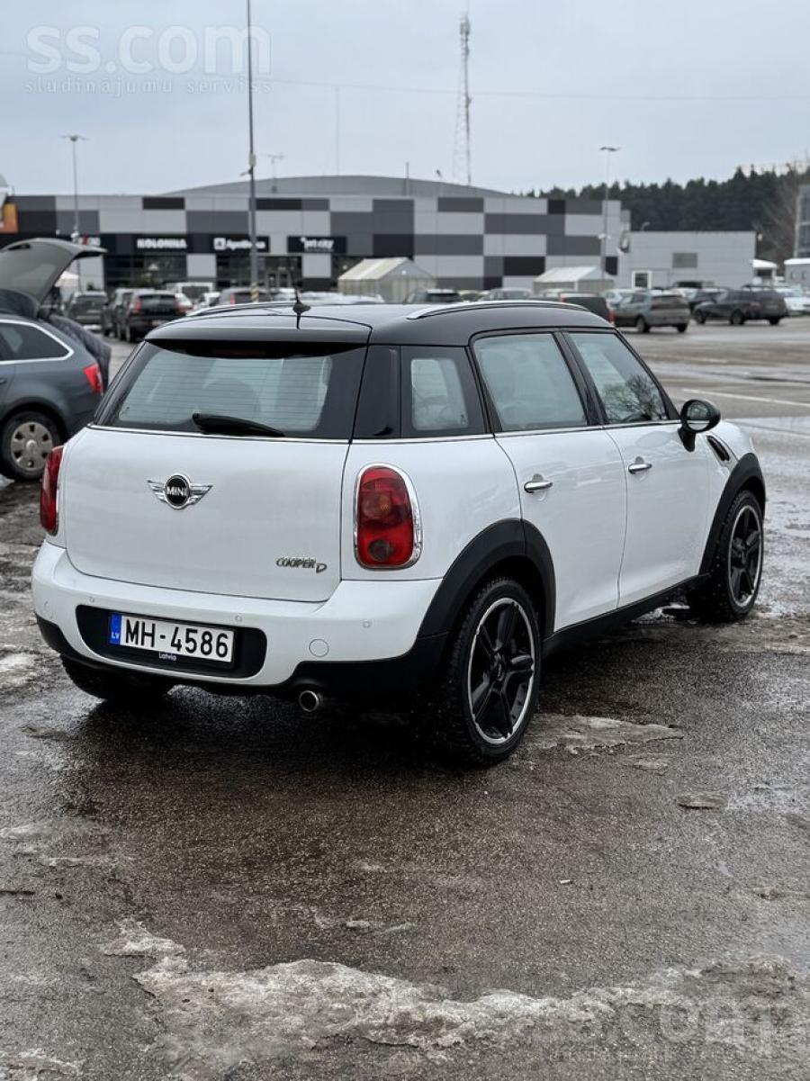 White MINI Countryman 2011 in Riga, with an engine capacity of 1.60 L and mileage of 320 thousand km for 4350 €, photo 19 on AUTOMOTO.COM.LV