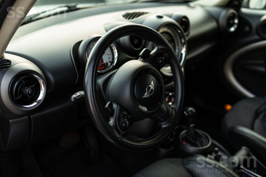 Balts MINI Countryman 2011 Rīga, ar dzinēja tilpumu 2.00 L un nobraukumu 239 tūkst. km par 5350 €, foto 12 vietnē AUTOMOTO.COM.LV