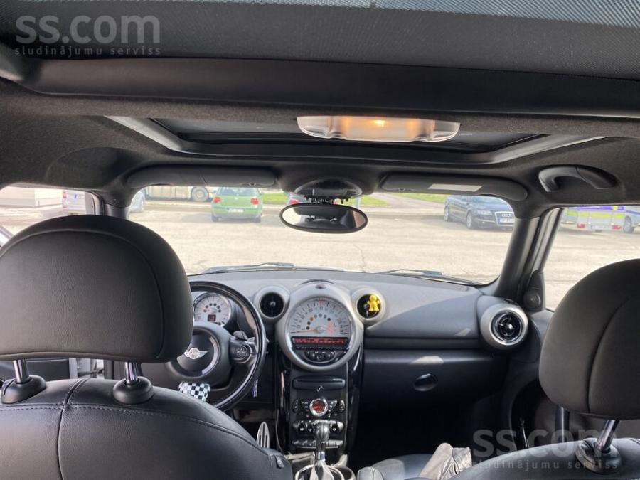 White MINI Countryman 2011 in Kuldiga, with an engine capacity of 1.60 L and mileage of 168 thousand km for 5900 €, photo 16 on AUTOMOTO.COM.LV