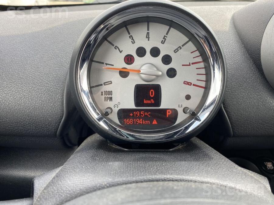 White MINI Countryman 2011 in Kuldiga, with an engine capacity of 1.60 L and mileage of 168 thousand km for 5900 €, photo 18 on AUTOMOTO.COM.LV
