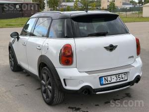 Balts MINI Countryman 2011 Ludza, ar dzinēja tilpumu 1.60 L un nobraukumu 220 tūkst. km par 6400 €, foto 10 vietnē AUTOMOTO.COM.LV