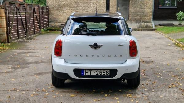 Мини Кантримен 2011 в Рига на AUTOMOTO.COM.LV Белый Мини Кантримен 2011 в Рига, объемом двигателя 1.60 л и пробегом 161 тыс. км за 4900 €, фото 6 на AUTOMOTO.COM.LV