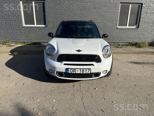 Balts MINI Countryman 2011 Tukums, ar dzinēja tilpumu 1.60 L un nobraukumu 172 tūkst. km par 6800 €, foto 1 vietnē AUTOMOTO.COM.LV