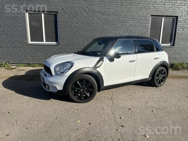 Balts MINI Countryman 2011 Tukums, ar dzinēja tilpumu 1.60 L un nobraukumu 172 tūkst. km par 6800 €, foto 5 vietnē AUTOMOTO.COM.LV