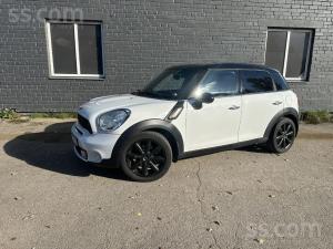 Balts MINI Countryman 2011 Tukums, ar dzinēja tilpumu 1.60 L un nobraukumu 172 tūkst. km par 6800 €, foto 5 vietnē AUTOMOTO.COM.LV