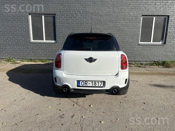Мини Кантримен 2011 в Тукумс на AUTOMOTO.COM.LV Белый Мини Кантримен 2011 в Тукумс, объемом двигателя 1.60 л и пробегом 172 тыс. км за 6800 €, фото 3 на AUTOMOTO.COM.LV