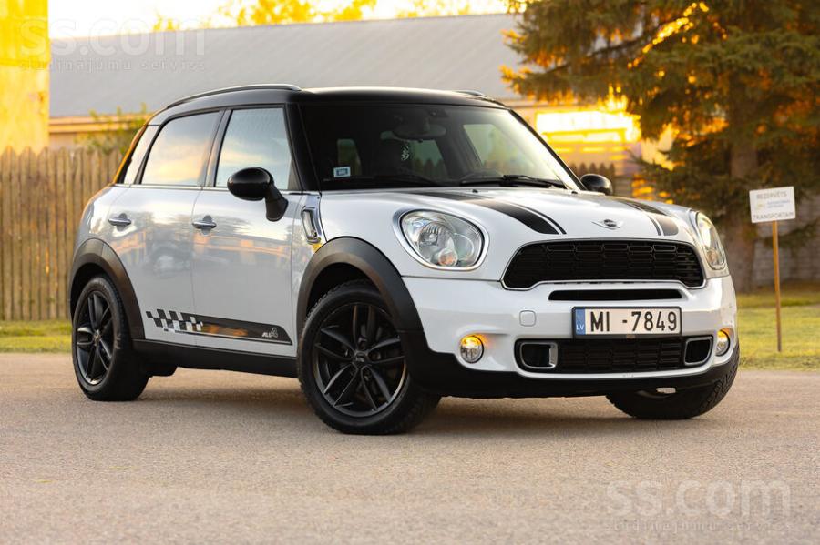 White MINI Countryman 2012 in Jelgava, with an engine capacity of 2.00 L and mileage of 303 thousand km for 4899 €, photo 1 on AUTOMOTO.COM.LV