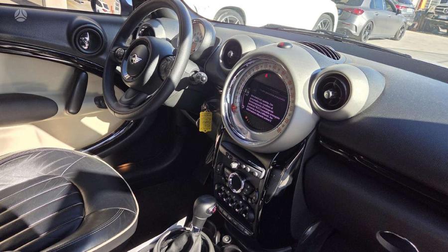Balts MINI Countryman 2012 Panevēža, ar dzinēja tilpumu 2.00 L un nobraukumu 195 tūkst. km par 7200 €, foto 11 vietnē AUTOMOTO.COM.LV