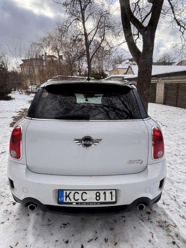 Balts MINI Countryman 2012 Viļņa, ar dzinēja tilpumu 1.60 L un nobraukumu 198 tūkst. km par 5500 €, foto 7 vietnē AUTOMOTO.COM.LV