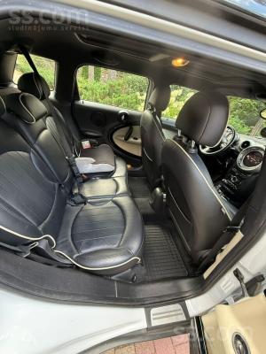 Balts MINI Countryman 2012 Daugavpils, ar dzinēja tilpumu 2.00 L un nobraukumu 168 tūkst. km par 6800 €, foto 10 vietnē AUTOMOTO.COM.LV