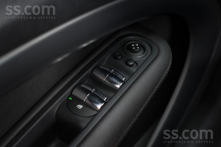 Balts MINI Countryman 2013 Rīga, ar dzinēja tilpumu 2.00 L un nobraukumu 0 tūkst. km par 6990 €, foto 16 vietnē AUTOMOTO.COM.LV