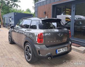 White MINI Countryman 2013 in Riga, with an engine capacity of 2.00 L and mileage of 0 thousand km for 6900 €, photo 3 on AUTOMOTO.COM.LV