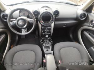 Balts MINI Countryman 2014 Tartu, ar dzinēja tilpumu 2.00 L un nobraukumu 179 tūkst. km par 7990 €, foto 10 vietnē AUTOMOTO.COM.LV