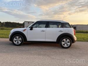 Balts MINI Countryman 2014 Rīga, ar dzinēja tilpumu 1.60 L un nobraukumu 206 tūkst. km par 5000 €, foto 5 vietnē AUTOMOTO.COM.LV