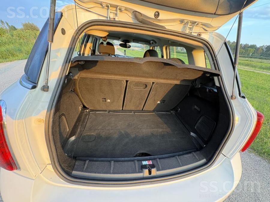 Balts MINI Countryman 2014 Rīga, ar dzinēja tilpumu 1.60 L un nobraukumu 206 tūkst. km par 5000 €, foto 6 vietnē AUTOMOTO.COM.LV