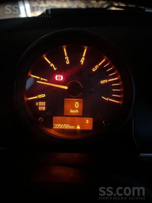 Balts MINI Countryman 2014 Rīga, ar dzinēja tilpumu 1.60 L un nobraukumu 206 tūkst. km par 5000 €, foto 15 vietnē AUTOMOTO.COM.LV