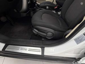 White MINI Countryman 2014 in Vilnius, with an engine capacity of 2.00 L and mileage of 192 thousand km for 6250 €, photo 21 on AUTOMOTO.COM.LV