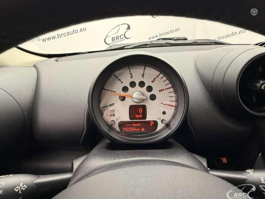 White MINI Countryman 2014 in Vilnius, with an engine capacity of 2.00 L and mileage of 192 thousand km for 6250 €, photo 29 on AUTOMOTO.COM.LV
