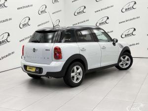 White MINI Countryman 2014 in Vilnius, with an engine capacity of 2.00 L and mileage of 192 thousand km for 5990 €, photo 4 on AUTOMOTO.COM.LV