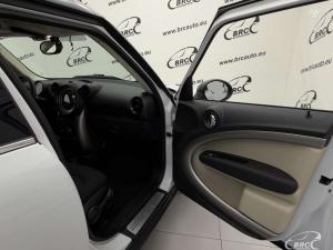 White MINI Countryman 2014 in Vilnius, with an engine capacity of 2.00 L and mileage of 192 thousand km for 5990 €, photo 10 on AUTOMOTO.COM.LV