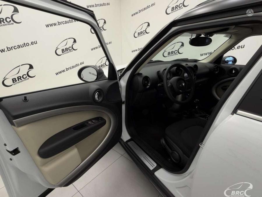 White MINI Countryman 2014 in Vilnius, with an engine capacity of 2.00 L and mileage of 192 thousand km for 5990 €, photo 18 on AUTOMOTO.COM.LV