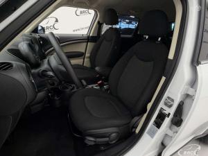 White MINI Countryman 2014 in Vilnius, with an engine capacity of 2.00 L and mileage of 192 thousand km for 5990 €, photo 22 on AUTOMOTO.COM.LV