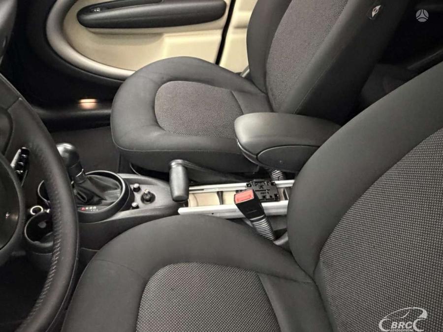 White MINI Countryman 2014 in Vilnius, with an engine capacity of 2.00 L and mileage of 192 thousand km for 5990 €, photo 23 on AUTOMOTO.COM.LV