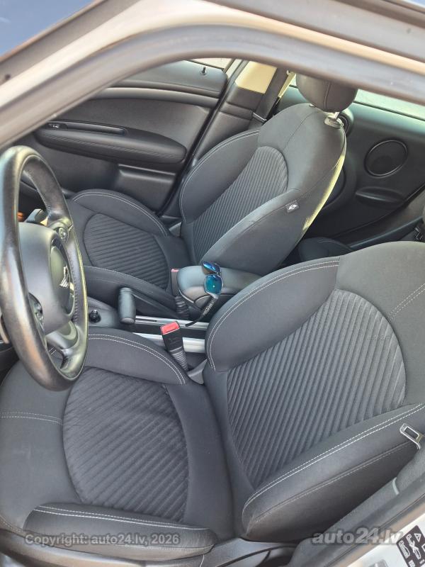Balts MINI Countryman 2015 Tartu, ar dzinēja tilpumu 0.00 L un nobraukumu 166 tūkst. km par 9990 €, foto 10 vietnē AUTOMOTO.COM.LV