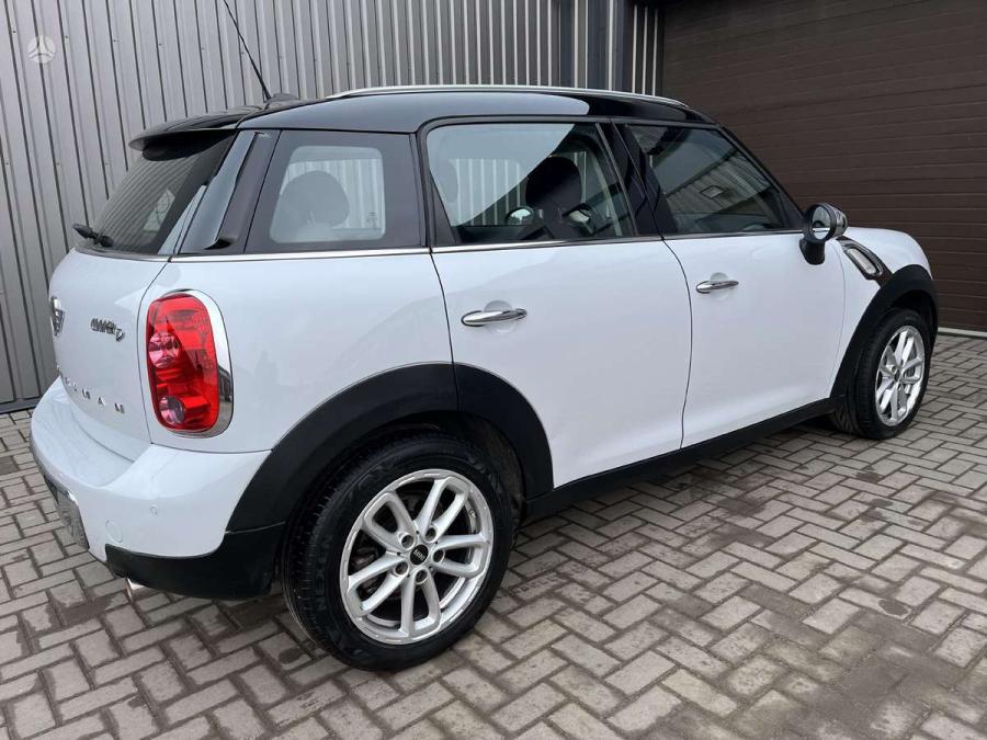 Balts MINI Countryman 2016 Telšiai, ar dzinēja tilpumu 2.00 L un nobraukumu 88 tūkst. km par 8299 €, foto 6 vietnē AUTOMOTO.COM.LV