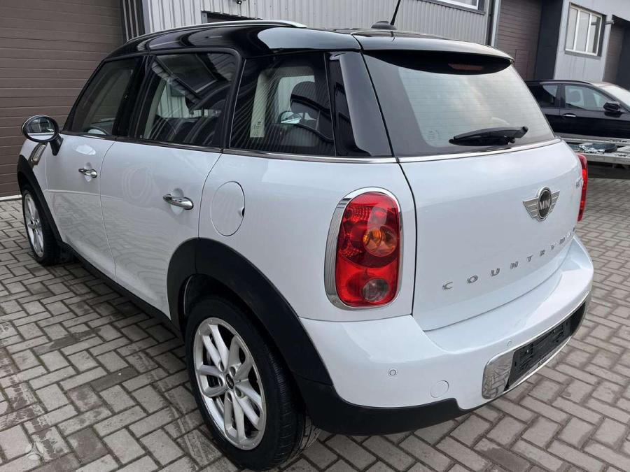 Balts MINI Countryman 2016 Telšiai, ar dzinēja tilpumu 2.00 L un nobraukumu 88 tūkst. km par 8299 €, foto 7 vietnē AUTOMOTO.COM.LV
