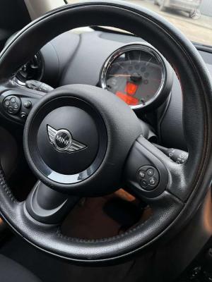Balts MINI Countryman 2016 Telšiai, ar dzinēja tilpumu 2.00 L un nobraukumu 88 tūkst. km par 8299 €, foto 16 vietnē AUTOMOTO.COM.LV