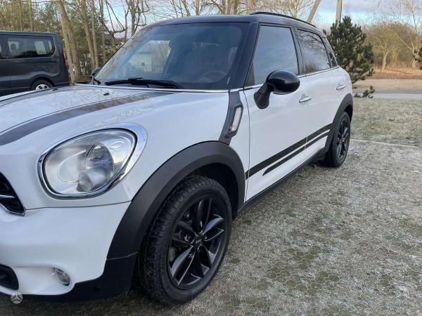 Balts MINI Countryman 2016 Kauņa, ar dzinēja tilpumu 1.60 L un nobraukumu 147 tūkst. km par 9990 €, foto 8 vietnē AUTOMOTO.COM.LV
